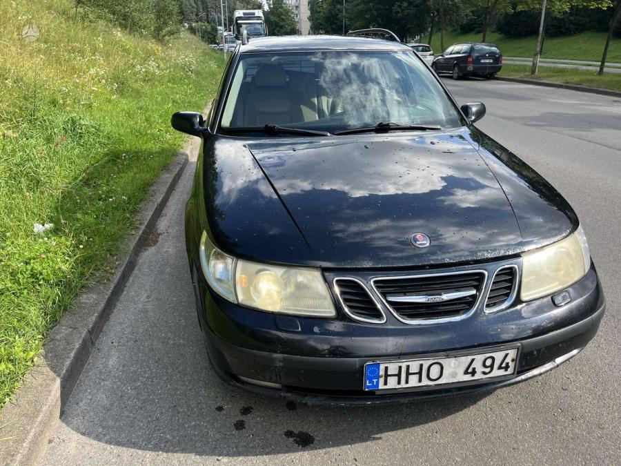 Black Saab 9-5 2004 in Vilnius, with an engine capacity of 2.17 L and mileage of 413 thousand km for 450 €, photo 7 on AUTOMOTO.COM.LV