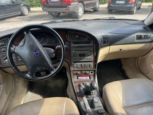 Black Saab 9-5 2004 in Vilnius, with an engine capacity of 2.17 L and mileage of 413 thousand km for 450 €, photo 16 on AUTOMOTO.COM.LV