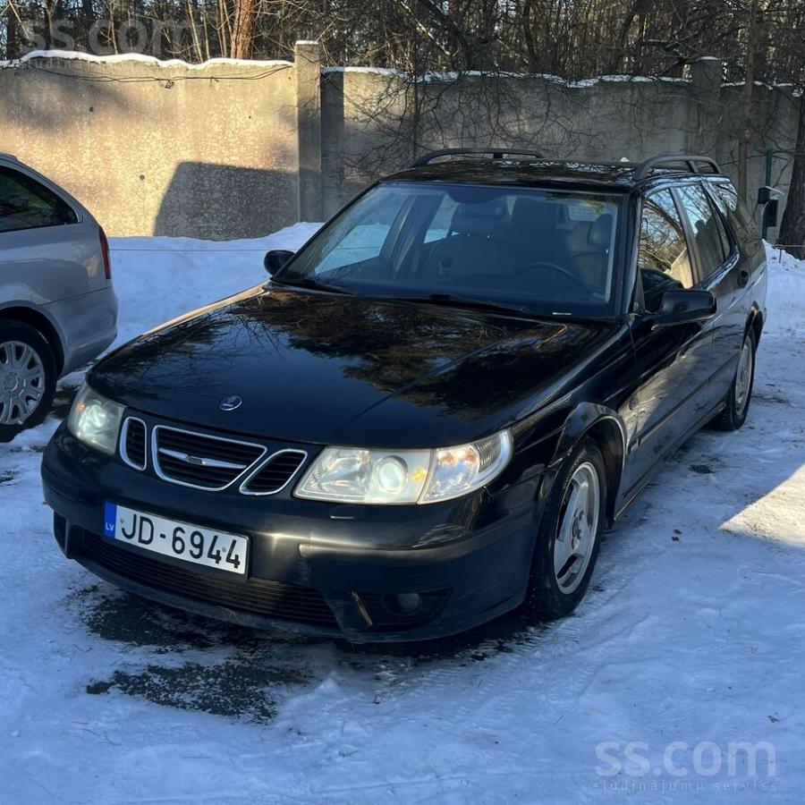 Black Saab 9-5 2005 in Riga, with an engine capacity of 2.00 L and mileage of 254 thousand km for 1200 €, photo 1 on AUTOMOTO.COM.LV