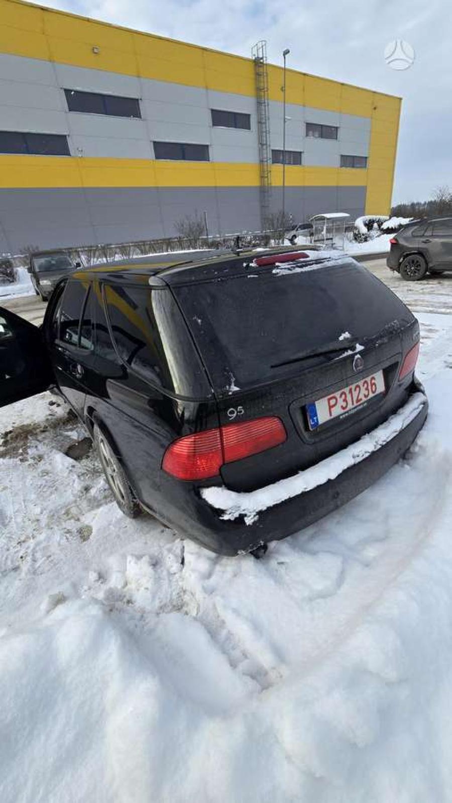 Melns Saab 9-5 2007 Viļņa, ar dzinēja tilpumu 2.29 L un nobraukumu 387 tūkst. km par 3600 €, foto 3 vietnē AUTOMOTO.COM.LV