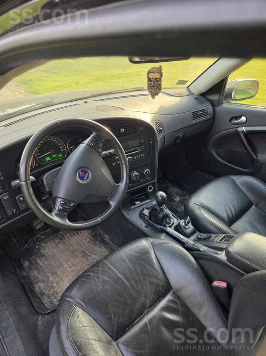 Melns Saab 9-5 2008 Tukums, ar dzinēja tilpumu 1.90 L un nobraukumu 310 tūkst. km par 700 €, foto 4 vietnē AUTOMOTO.COM.LV