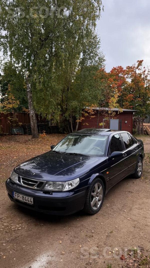 Zils Saab 9-5 1999 Rīga, ar dzinēja tilpumu 3.00 L un nobraukumu 402 tūkst. km par 1280 €, foto 1 vietnē AUTOMOTO.COM.LV