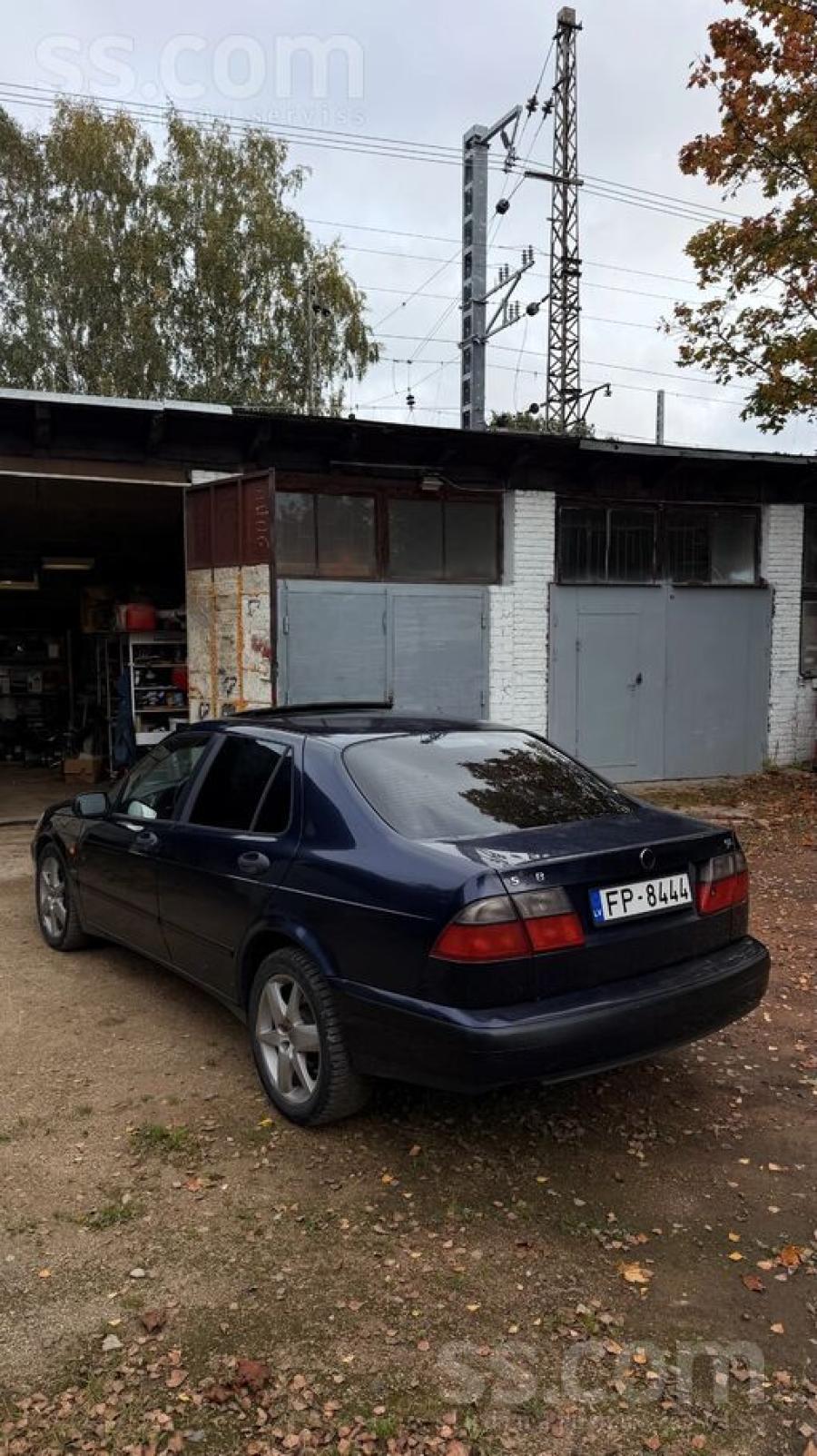Синий Сааб 9-5 1999 в Рига, объемом двигателя 3.00 л и пробегом 402 тыс. км за 1280 €, фото 4 на AUTOMOTO.COM.LV