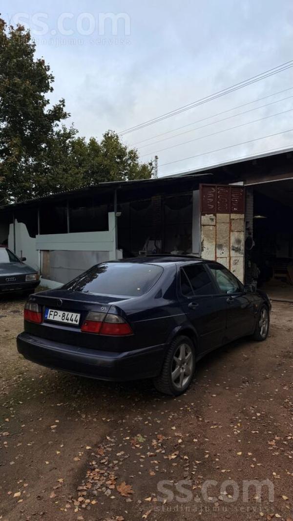 Zils Saab 9-5 1999 Rīga, ar dzinēja tilpumu 3.00 L un nobraukumu 402 tūkst. km par 1280 €, foto 5 vietnē AUTOMOTO.COM.LV