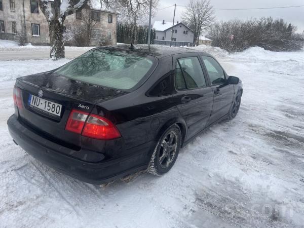Saab 9-5 2002 Madona vietnÄ Zils Saab 9-5 2002 Madona, ar dzinÄja tilpumu 2.30 L un nobraukumu 215 tÅ«kst. km par 950 ā¬, foto 5 vietnÄ AUTOMOTO.COM.LV