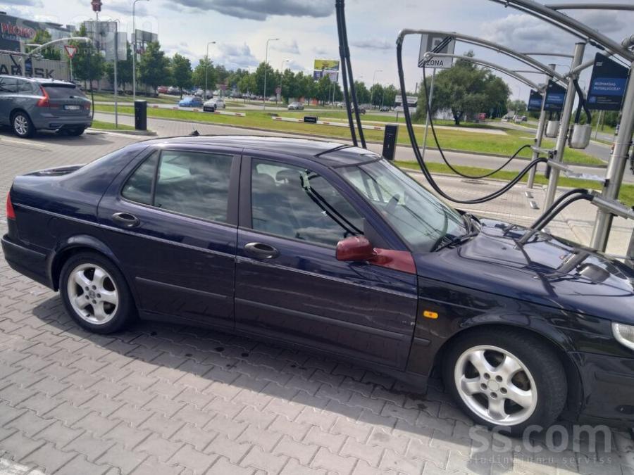 Blue Saab 9-5 2003 in Riga, with an engine capacity of 2.20 L and mileage of 246 thousand km for 1300 €, photo 7 on AUTOMOTO.COM.LV