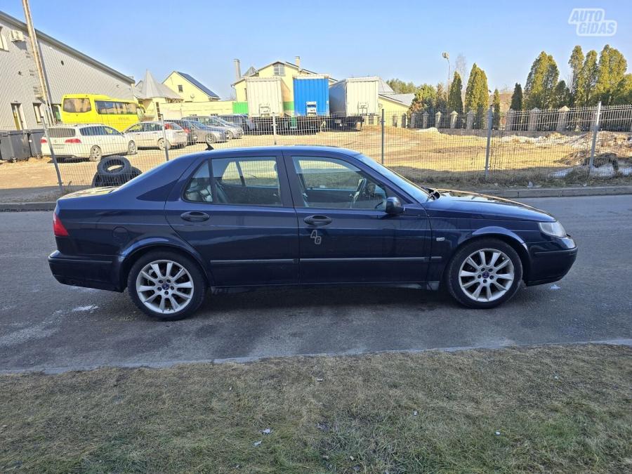 Zils Saab 9-5 2003 Radviliškis, ar dzinēja tilpumu 2.00 L un nobraukumu 249 tūkst. km par 880 €, foto 11 vietnē AUTOMOTO.COM.LV