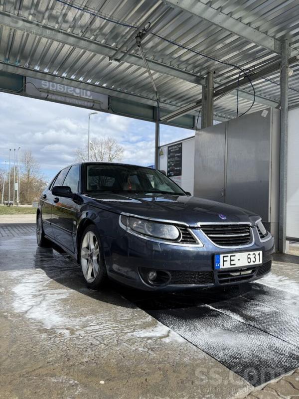 Zils Saab 9-5 2006 Kuldīga, ar dzinēja tilpumu 2.30 L un nobraukumu 360 tūkst. km par 1600 €, foto 2 vietnē AUTOMOTO.COM.LV