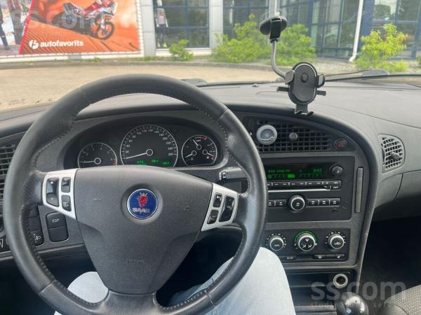 Zils Saab 9-5 2006 Cēsis, ar dzinēja tilpumu 2.00 L un nobraukumu 364 tūkst. km par 1350 €, foto 2 vietnē AUTOMOTO.COM.LV
