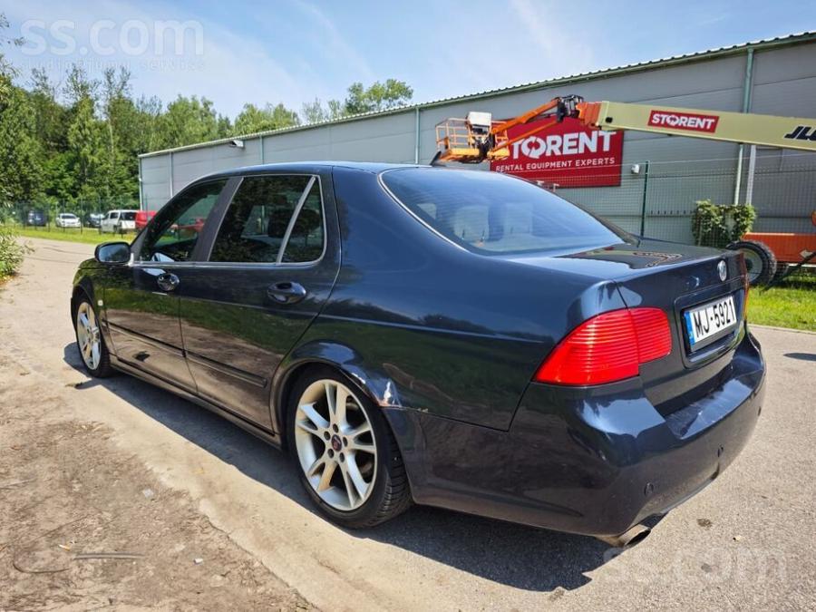 Zils Saab 9-5 2006 Rīga, ar dzinēja tilpumu 2.30 L un nobraukumu 222 tūkst. km par 1750 €, foto 6 vietnē AUTOMOTO.COM.LV