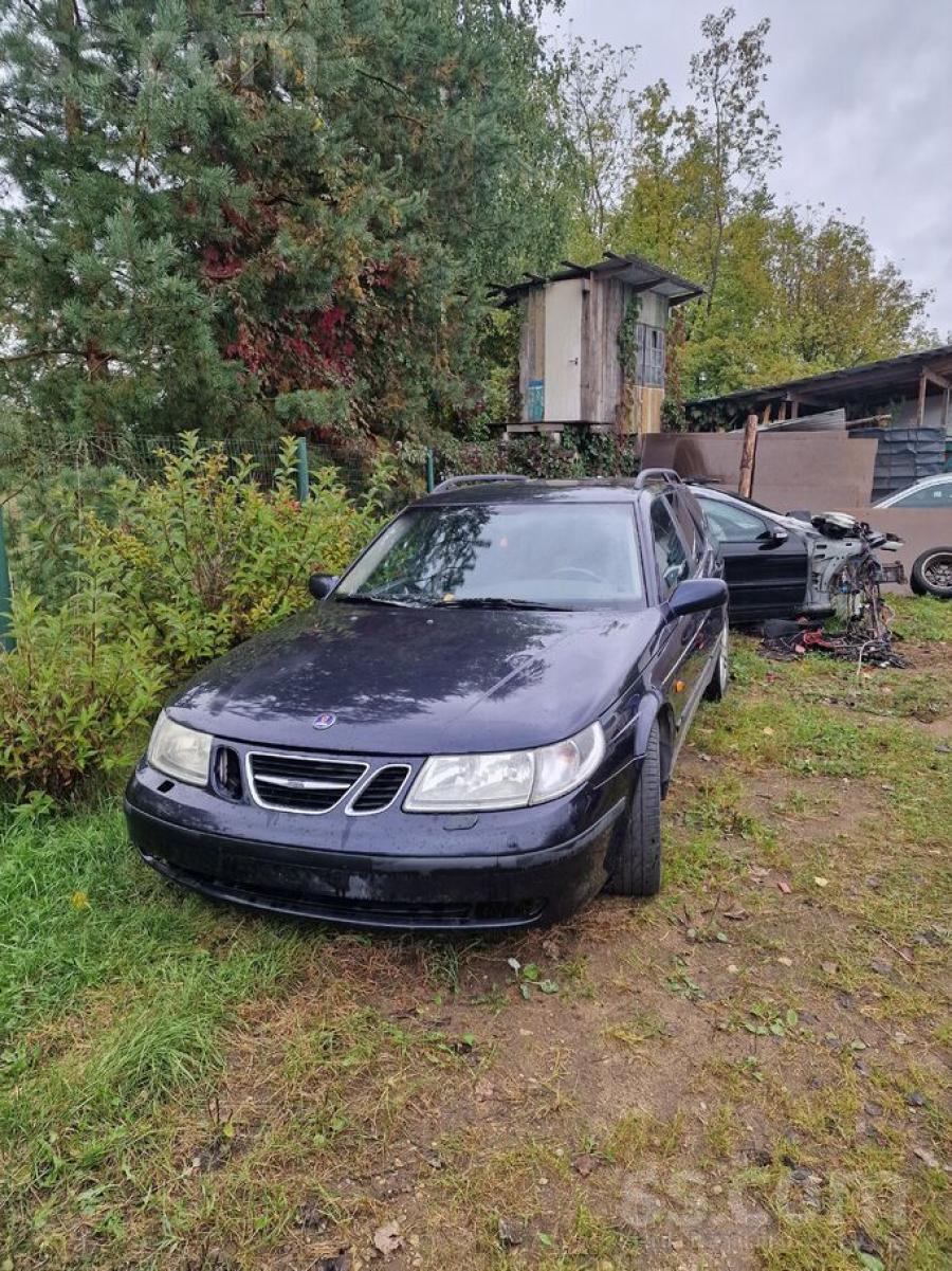Blue Saab 9-5 2002 in Daugavpils, with an engine capacity of 2.00 L and mileage of 340 thousand km for 1200 €, photo 1 on AUTOMOTO.COM.LV