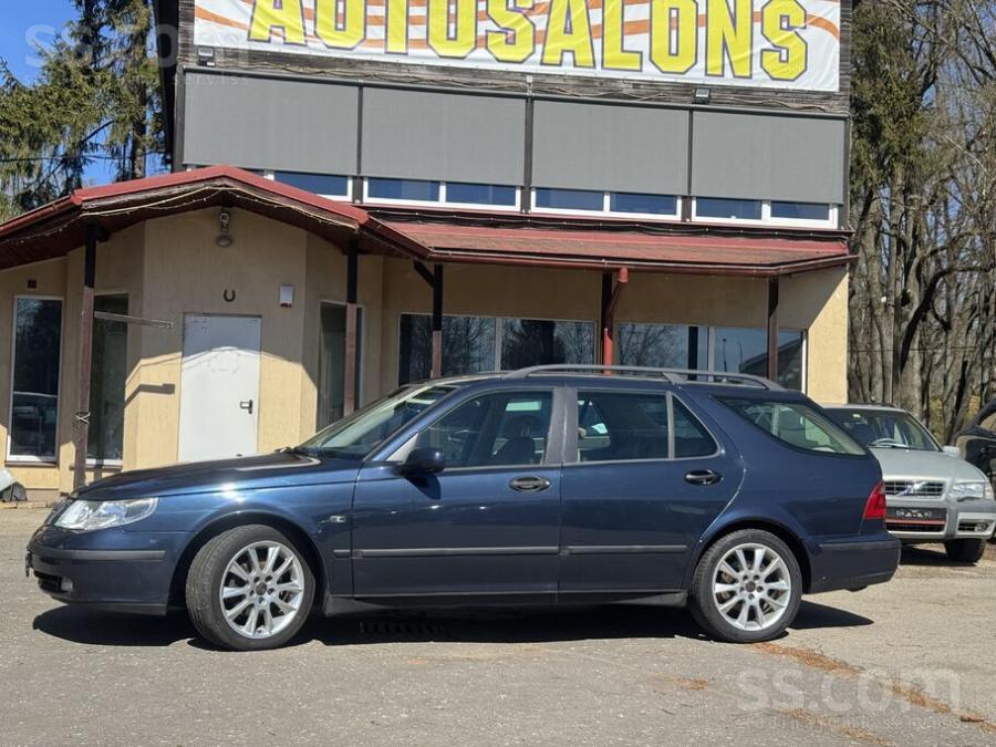 Blue Saab 9-5 2004 in Riga, with an engine capacity of 2.30 L and mileage of 239 thousand km for 2750 €, photo 3 on AUTOMOTO.COM.LV