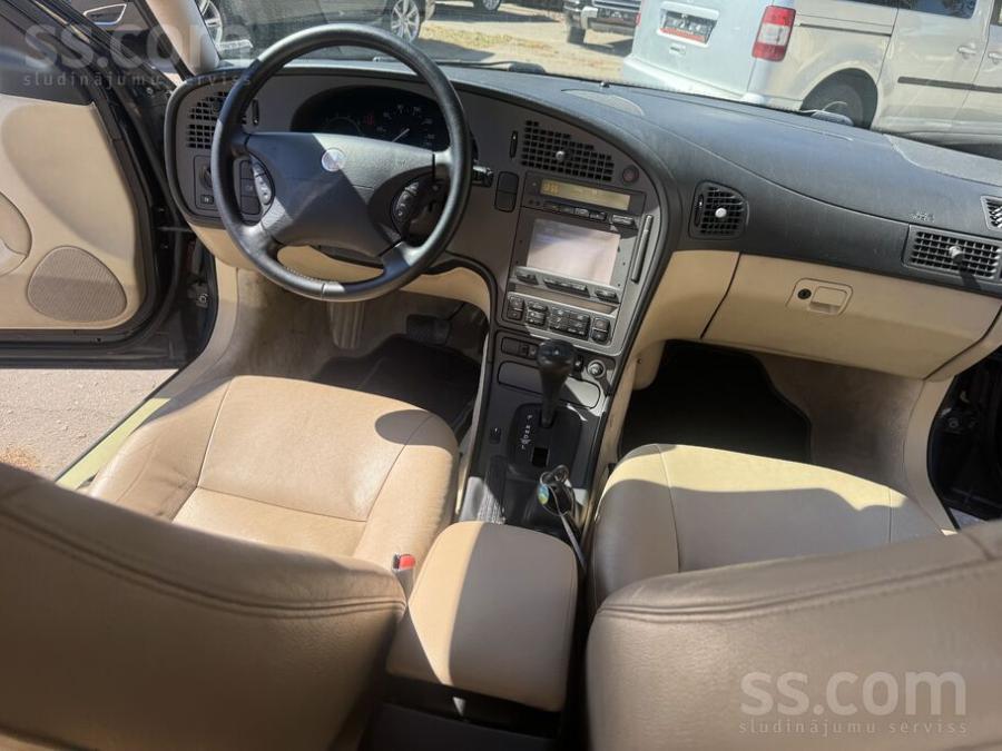 Blue Saab 9-5 2004 in Riga, with an engine capacity of 2.30 L and mileage of 239 thousand km for 2750 €, photo 13 on AUTOMOTO.COM.LV