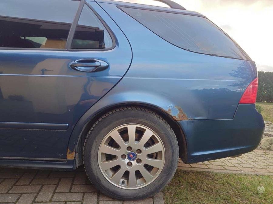 Blue Saab 9-5 2006 in Plunge, with an engine capacity of 1.99 L and mileage of 321 thousand km for 500 €, photo 3 on AUTOMOTO.COM.LV