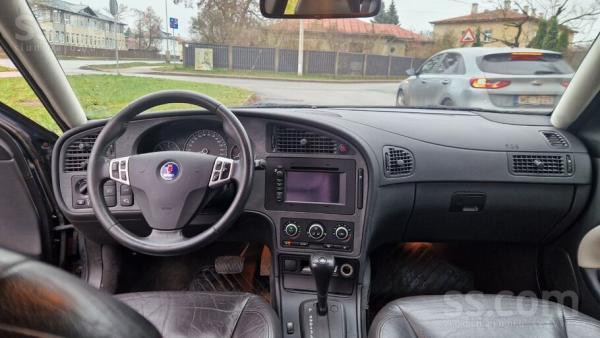 Zils Saab 9-5 2006 Rīga, ar dzinēja tilpumu 1.90 L un nobraukumu 363 tūkst. km par 1150 €, foto 5 vietnē AUTOMOTO.COM.LV