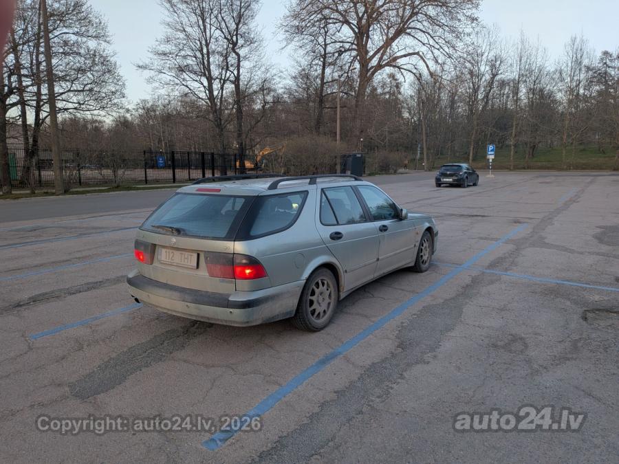 Zaļš Saab 9-5 2000 Tallina, ar dzinēja tilpumu 3.00 L un nobraukumu 299 tūkst. km par 1450 €, foto 4 vietnē AUTOMOTO.COM.LV
