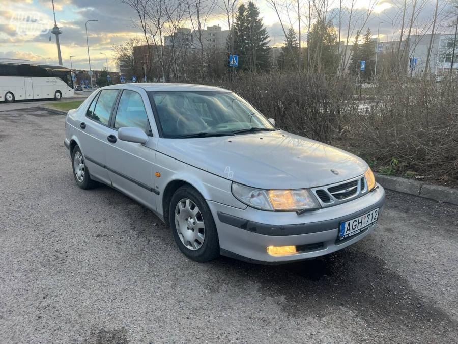 Pelēks Saab 9-5 1999 Viļņa, ar dzinēja tilpumu 3.00 L un nobraukumu 280 tūkst. km par 800 €, foto 3 vietnē AUTOMOTO.COM.LV