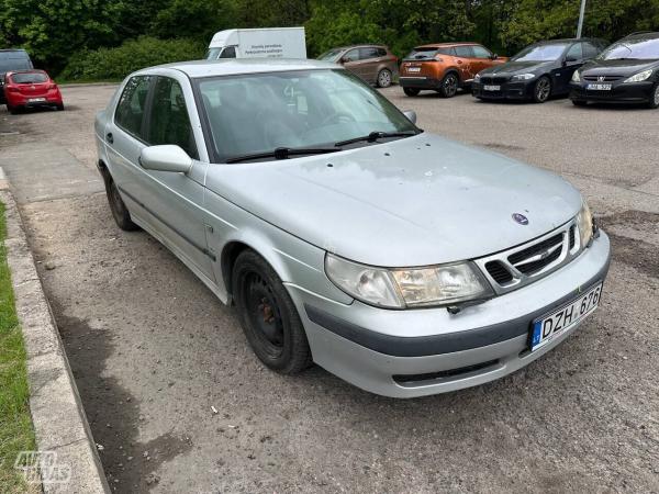 Grey Saab 9-5 2000 in Vilnius, with an engine capacity of 2.30 L and mileage of 389 thousand km for 600 €, photo 1 on AUTOMOTO.COM.LV