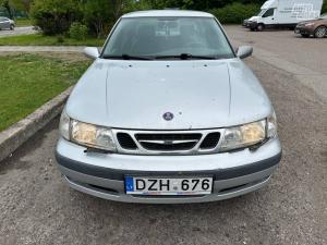 Grey Saab 9-5 2000 in Vilnius, with an engine capacity of 2.30 L and mileage of 389 thousand km for 600 €, photo 3 on AUTOMOTO.COM.LV