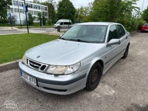 Grey Saab 9-5 2000 in Vilnius, with an engine capacity of 2.30 L and mileage of 389 thousand km for 600 €, photo 4 on AUTOMOTO.COM.LV