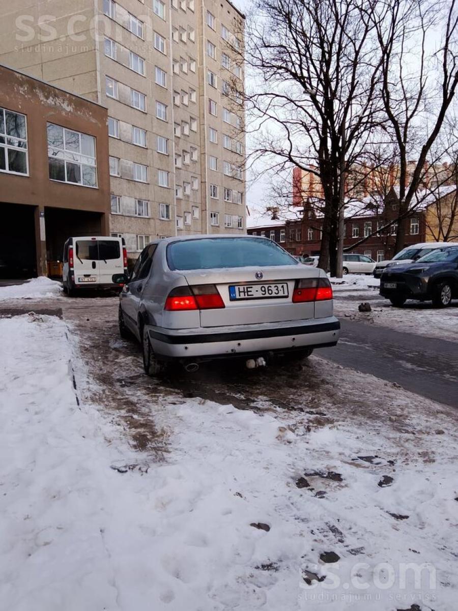 Grey Saab 9-5 2000 in Riga, with an engine capacity of 2.30 L and mileage of 0 thousand km for 1600 €, photo 5 on AUTOMOTO.COM.LV