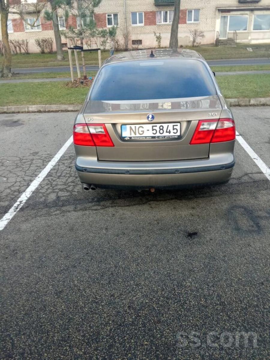 Pelēks Saab 9-5 2001 Rīga, ar dzinēja tilpumu 3.00 L un nobraukumu 188 tūkst. km par 3250 €, foto 4 vietnē AUTOMOTO.COM.LV