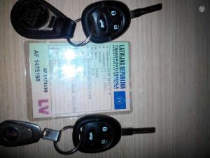 Grey Saab 9-5 2001 in Riga, with an engine capacity of 2.29 L and mileage of 350 thousand km for 900 €, photo 3 on AUTOMOTO.COM.LV