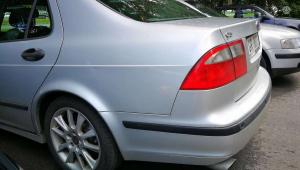 Grey Saab 9-5 2001 in Riga, with an engine capacity of 2.29 L and mileage of 350 thousand km for 900 €, photo 7 on AUTOMOTO.COM.LV