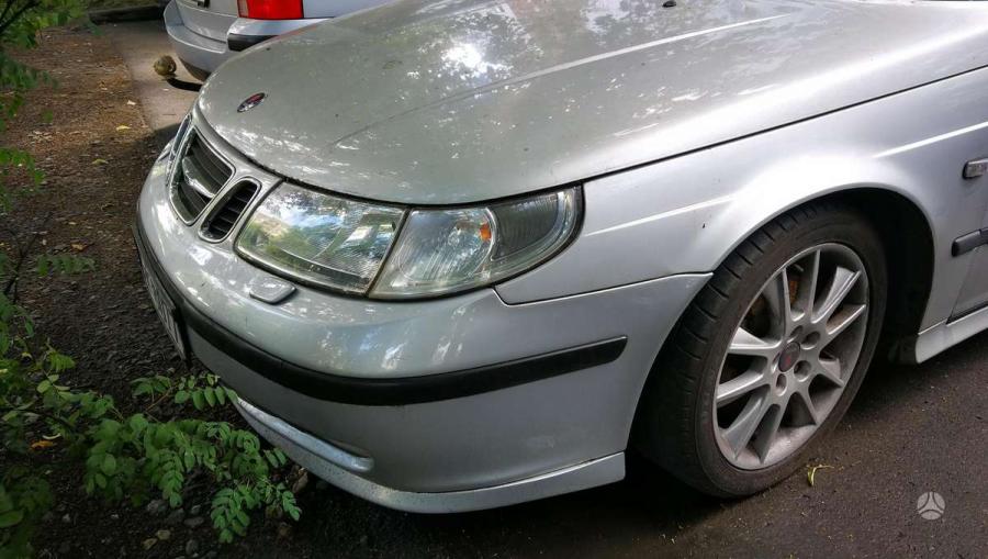 Grey Saab 9-5 2001 in Riga, with an engine capacity of 2.29 L and mileage of 350 thousand km for 900 €, photo 8 on AUTOMOTO.COM.LV