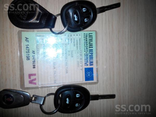 Pelēks Saab 9-5 2001 Rīga, ar dzinēja tilpumu 2.30 L un nobraukumu 350 tūkst. km par 700 €, foto 2 vietnē AUTOMOTO.COM.LV