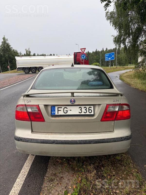 Pelēks Saab 9-5 2004 Jelgava, ar dzinēja tilpumu 2.20 L un nobraukumu 287 tūkst. km par 1200 €, foto 2 vietnē AUTOMOTO.COM.LV