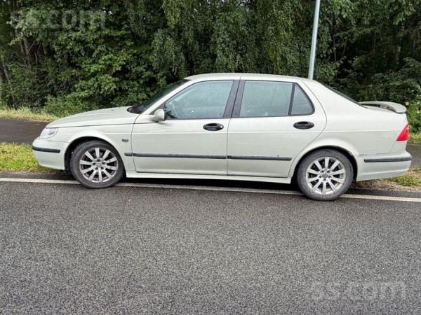 Pelēks Saab 9-5 2004 Jelgava, ar dzinēja tilpumu 2.20 L un nobraukumu 287 tūkst. km par 1200 €, foto 3 vietnē AUTOMOTO.COM.LV