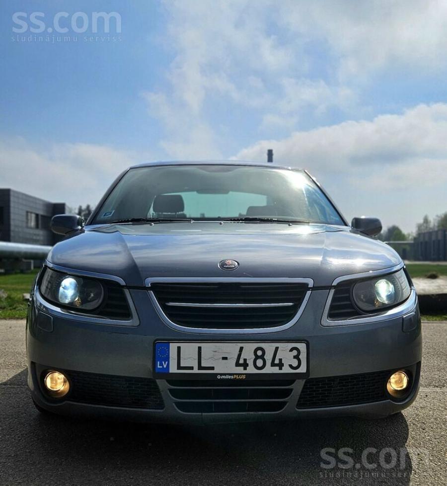 Grey Saab 9-5 2006 in Riga, with an engine capacity of 2.30 L and mileage of 263 thousand km for 2250 €, photo 2 on AUTOMOTO.COM.LV