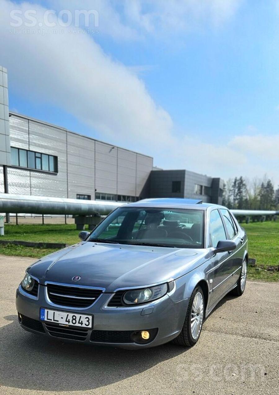 Grey Saab 9-5 2006 in Riga, with an engine capacity of 2.30 L and mileage of 263 thousand km for 2250 €, photo 3 on AUTOMOTO.COM.LV