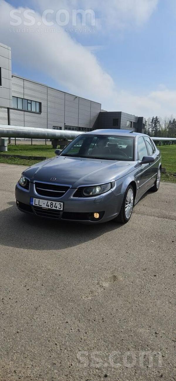Pelēks Saab 9-5 2006 Rīga, ar dzinēja tilpumu 2.30 L un nobraukumu 263 tūkst. km par 2250 €, foto 6 vietnē AUTOMOTO.COM.LV
