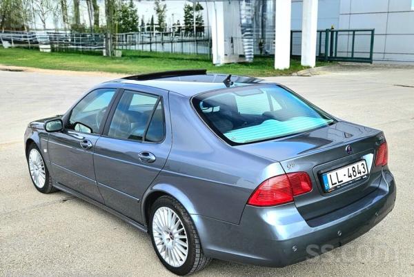 Pelēks Saab 9-5 2006 Rīga, ar dzinēja tilpumu 2.30 L un nobraukumu 263 tūkst. km par 2250 €, foto 9 vietnē AUTOMOTO.COM.LV