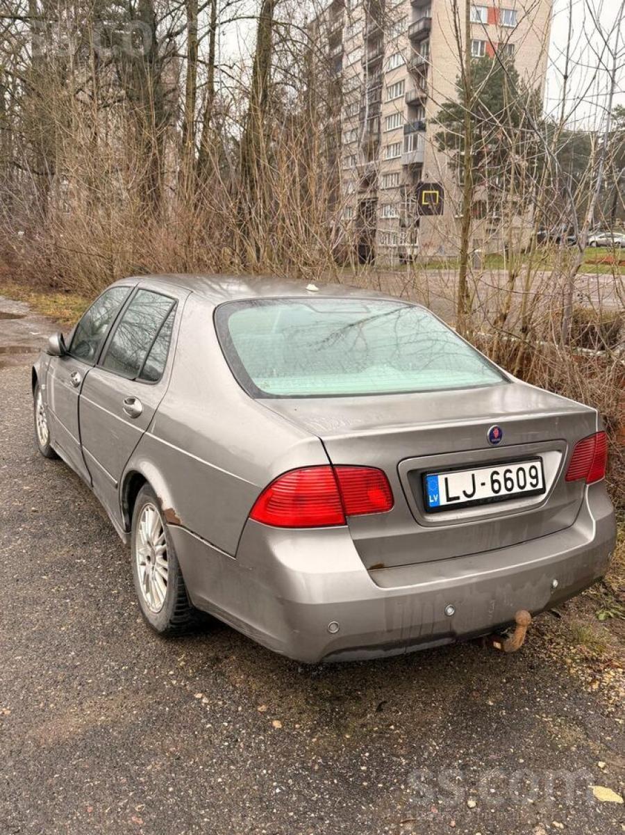 Серый Сааб 9-5 2006 в Рига, объемом двигателя 1.90 л и пробегом 359 тыс. км за 650 €, фото 3 на AUTOMOTO.COM.LV