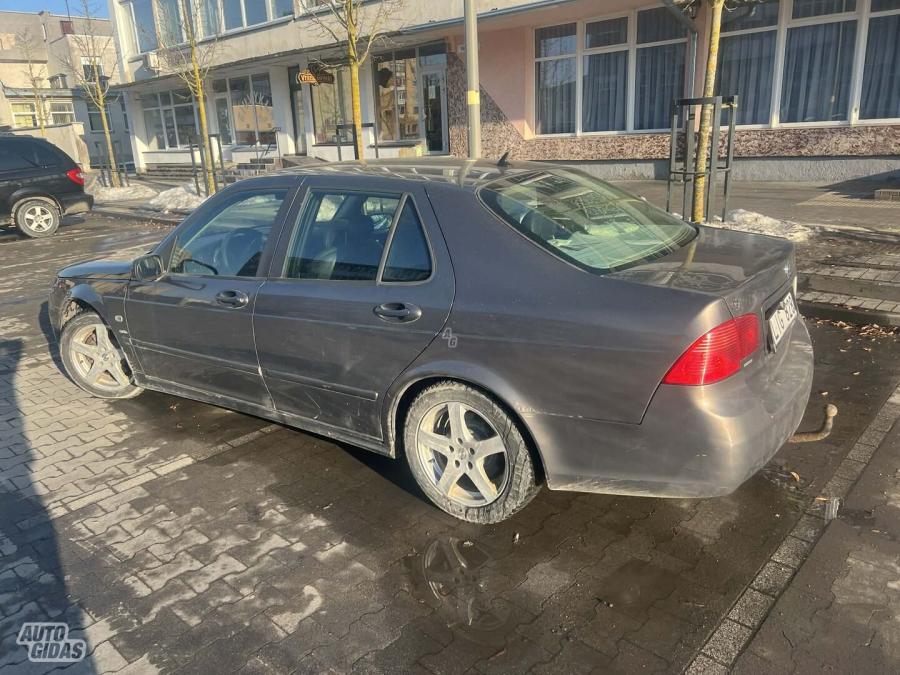 Grey Saab 9-5 2006 in Radviliskis, with an engine capacity of 1.90 L and mileage of 516 thousand km for 900 €, photo 9 on AUTOMOTO.COM.LV