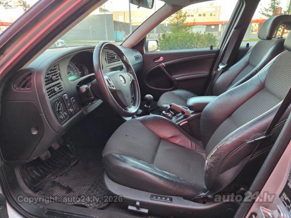 Pelēks Saab 9-5 2006 Tallina, ar dzinēja tilpumu 0.00 L un nobraukumu 244 tūkst. km par 1999 €, foto 5 vietnē AUTOMOTO.COM.LV