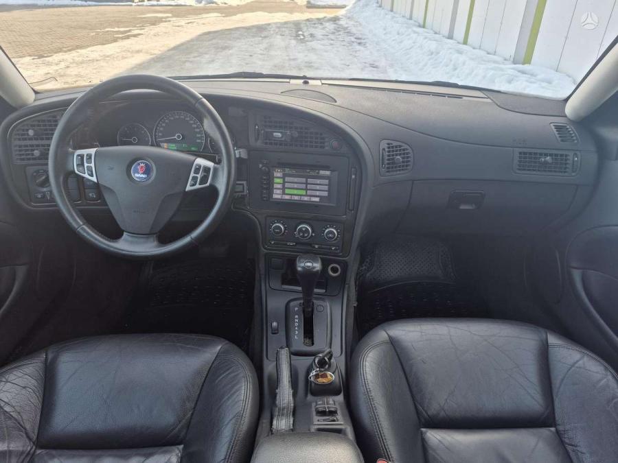 Grey Saab 9-5 2006 in Raseiniai, with an engine capacity of 1.91 L and mileage of 285 thousand km for 1950 €, photo 6 on AUTOMOTO.COM.LV
