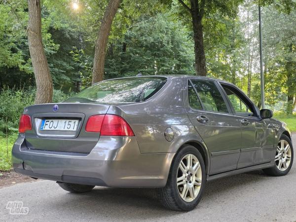 Pelēks Saab 9-5 2006 Ukmergė, ar dzinēja tilpumu 1.90 L un nobraukumu 333 tūkst. km par 1050 €, foto 4 vietnē AUTOMOTO.COM.LV
