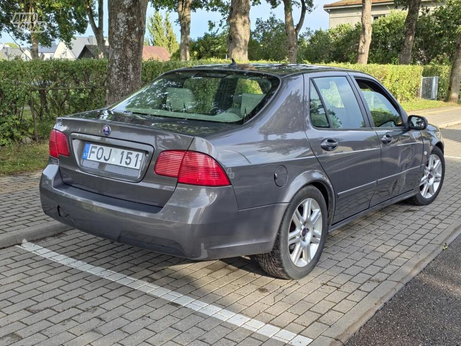 Pelēks Saab 9-5 2006 Ukmergė, ar dzinēja tilpumu 1.90 L un nobraukumu 334 tūkst. km par 1050 €, foto 9 vietnē AUTOMOTO.COM.LV