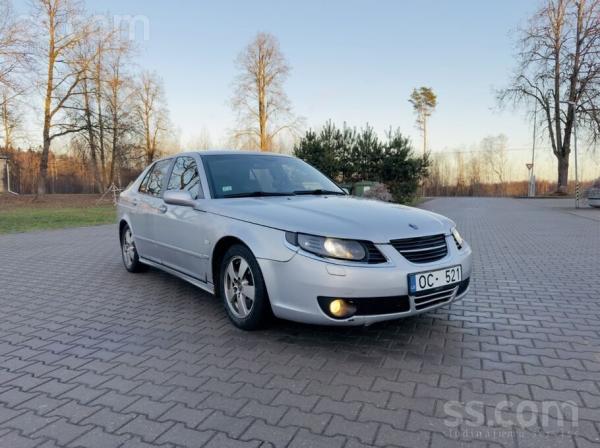 Grey Saab 9-5 2007 in Riga, with an engine capacity of 2.30 L and mileage of 316 thousand km for 1600 €, photo 1 on AUTOMOTO.COM.LV