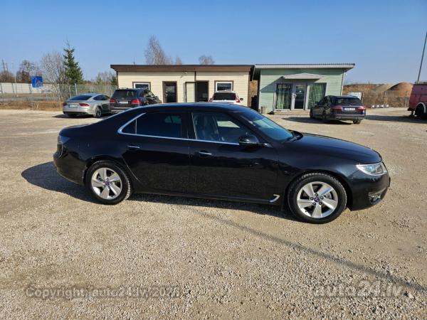 Grey Saab 9-5 2010 in Tartu, with an engine capacity of 2.00 L and mileage of 299 thousand km for 6490 €, photo 5 on AUTOMOTO.COM.LV