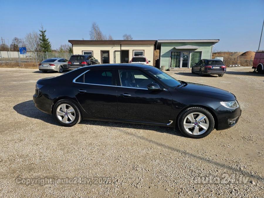 Grey Saab 9-5 2010 in Tartu, with an engine capacity of 2.00 L and mileage of 299 thousand km for 6490 €, photo 5 on AUTOMOTO.COM.LV