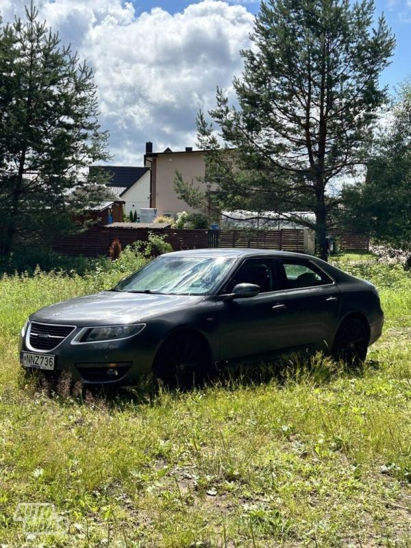 Pelēks Saab 9-5 2010 Viļņa, ar dzinēja tilpumu 2.00 L un nobraukumu 333 tūkst. km par 5000 €, foto 1 vietnē AUTOMOTO.COM.LV