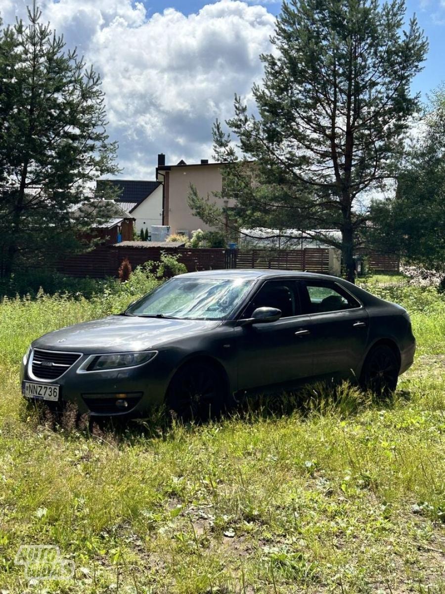 Pelēks Saab 9-5 2010 Viļņa, ar dzinēja tilpumu 2.00 L un nobraukumu 333 tūkst. km par 5000 €, foto 1 vietnē AUTOMOTO.COM.LV