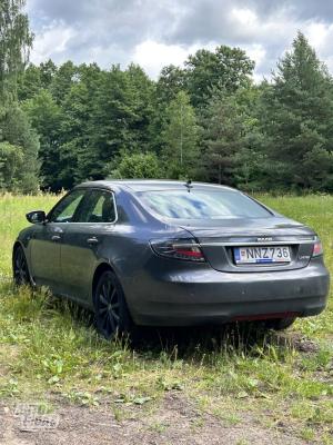 Pelēks Saab 9-5 2010 Viļņa, ar dzinēja tilpumu 2.00 L un nobraukumu 333 tūkst. km par 5000 €, foto 5 vietnē AUTOMOTO.COM.LV