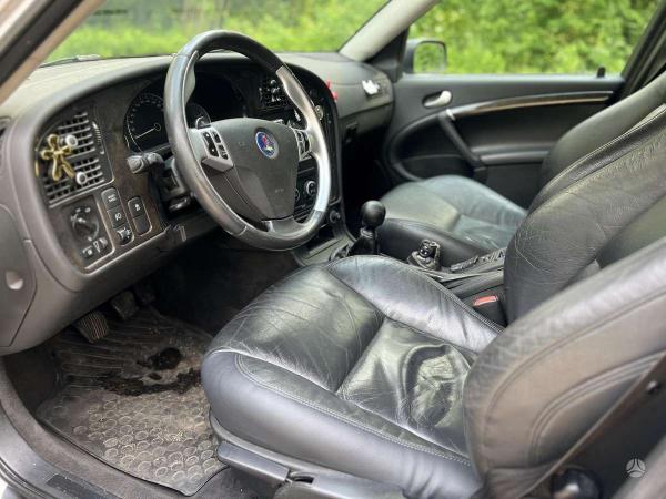 Pelēks Saab 9-5 2010 Ukmergė, ar dzinēja tilpumu 1.91 L un nobraukumu 365 tūkst. km par 2250 €, foto 10 vietnē AUTOMOTO.COM.LV