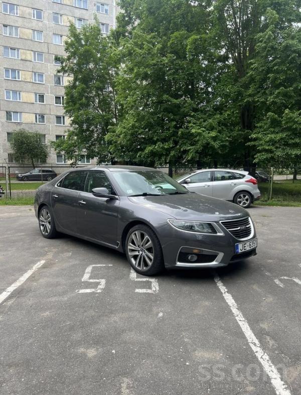 Pelēks Saab 9-5 2011 Rīga, ar dzinēja tilpumu 2.00 L un nobraukumu 228 tūkst. km par 6500 €, foto 1 vietnē AUTOMOTO.COM.LV